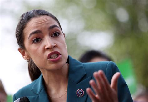 This Fake Alexandria Ocasio Cortez Twitter Account Is Quite Hilarious