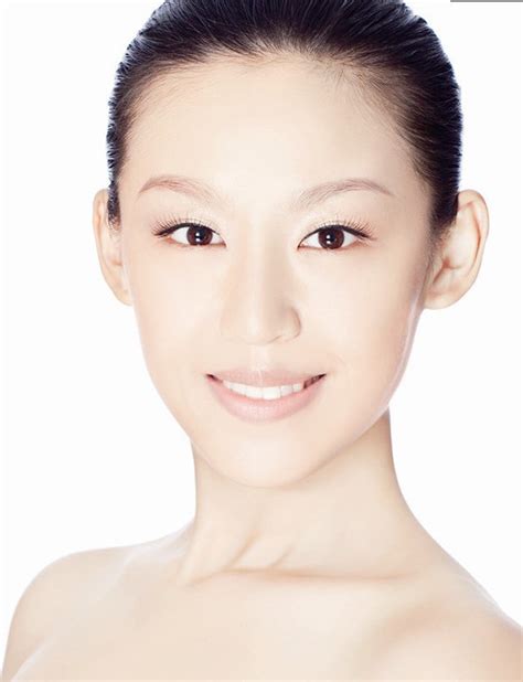 梁艺馨图册 360百科