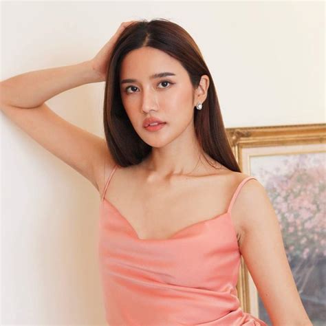 คะน้า ริญญารัตน์ สุดทนด่าคนคุกคามดูถูกขายตัว ซัดหยุดทำพฤติกรรมต่ำกับผู้หญิง