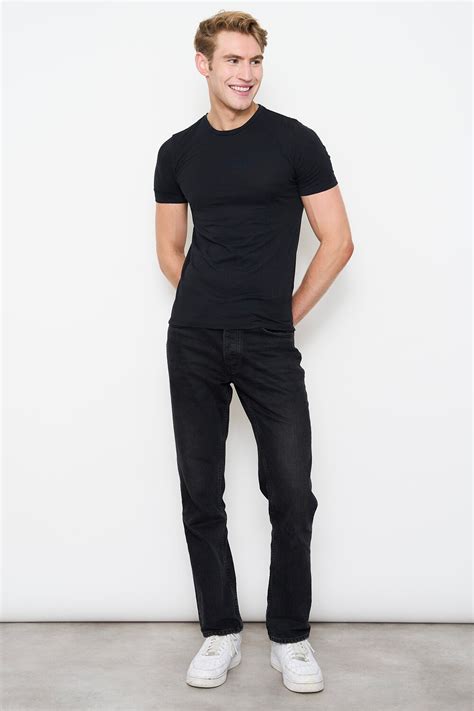 Mot Models Archie Oliver