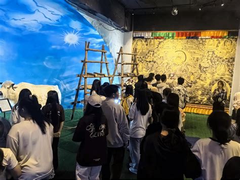 2023级农林经济管理班开展 体验传统农具 传承农耕文化劳动实践活动 经济管理学院