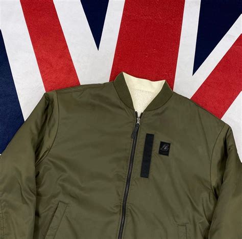 빈티지맛집 호빈티지🌝 😍 Nba 레이커스 리버시블 자켓 사이즈 2xl 가슴단면 68 총기장 72 상태 8 10 가격 택미포 40 호빈티지구매가능