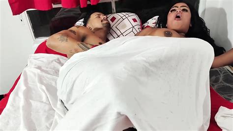 A Beautiful Bbc Woman Has Sex Under The Covers To Get Pregnant She