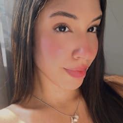 Be Female Model In Bikini For Photos And Videos By Ashley Model Fiverr