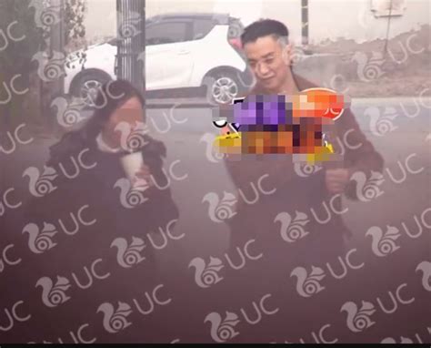 周一围被拍和女助理共用一根吸管，朱丹霸气护夫满满的爱慕和崇拜 360娱乐，你开心就好