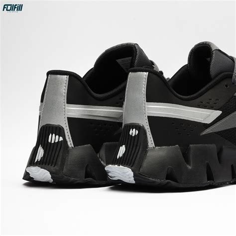 Reebok Zig Black Fulfill