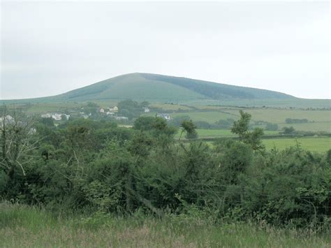 Frenni Fawr From The Southeast © Nigel Davies Cc By Sa20 Geograph