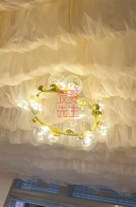 紗幔懸吊式天花板天花板裝飾美容院店鋪房間佈置私密保養療愈場景皮膚管理