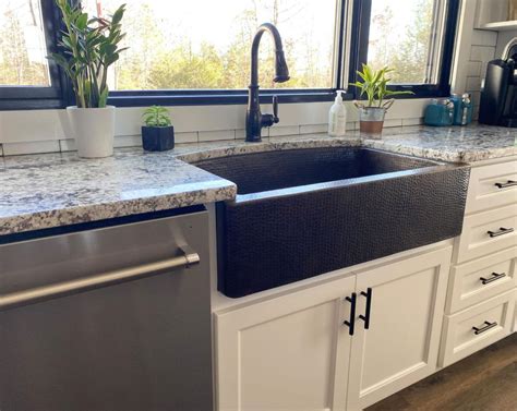 How To Use A Farmhouse Sink