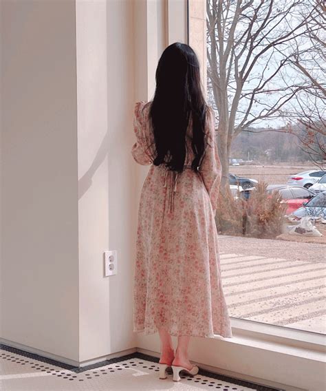 [예쁨보장 러블리벚꽃룩🌸]블러리 플로랄 랩 플레어 롱원피스 에이블리