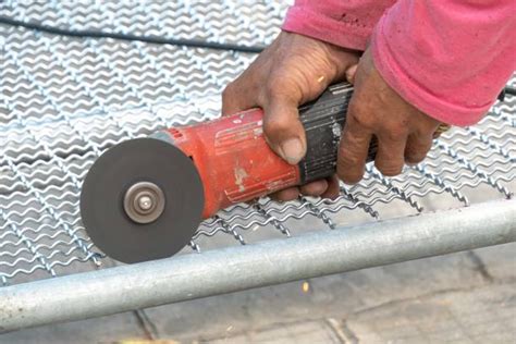 Fastest Way To Cut Wire Mesh Binic Abrasive