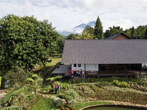 V Qu X Y Nh Ngh N Ng Tr I Tr Nh Xa C C Thi T B Hi N I Y U Thi N Nhi N Nhi U H N