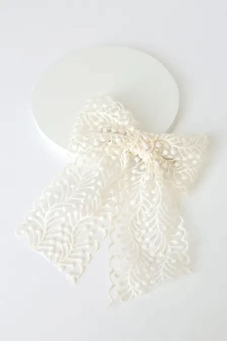 Shop For Bridal Accessories Wedding Hair Accessories Lulus Cream