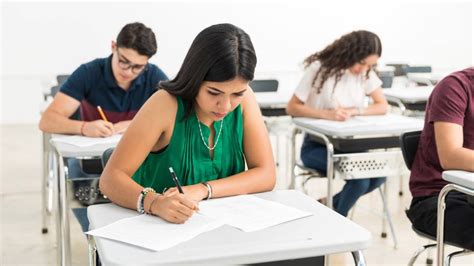 JEE Main Result Statistics Top Lakh To Qualify For IIT JEE Advanced