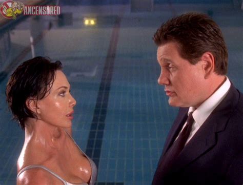 Naked Hunter Tylo In Hammerhead