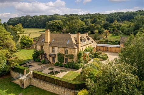 A Spectacular Old Rectory Risen From The Ashes In One Of The Cotswolds