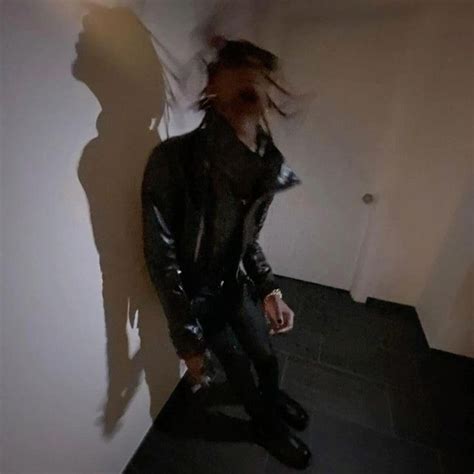 Pin By On Pins By You Aesthetic Guys Y K Background