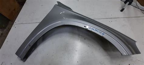 A1568800218 Mercedes крыло переднее