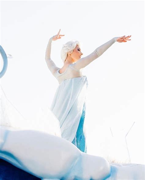 Pin By Trh On Elsa Face Character Face Characters Elsa Face Character