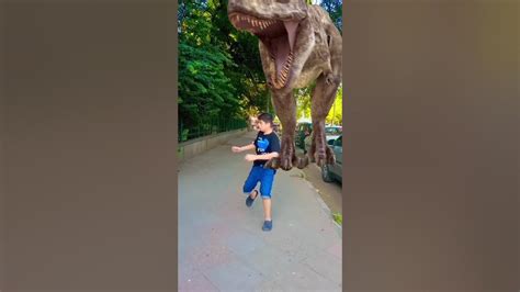 T Rex Dinosaur Chasing Me 🦖🦖🦖 Funny Comedy 3d Dinosaur Specialfx
