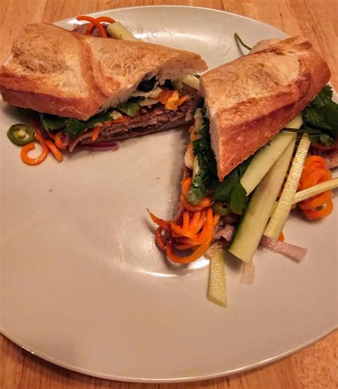 Bahn Mi 9GAG