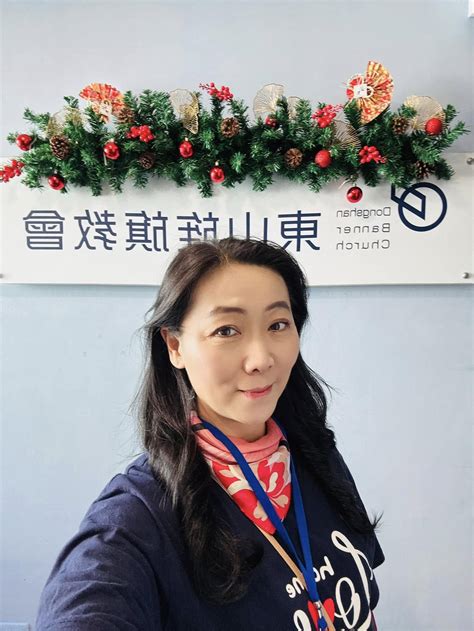 《感恩day453》「讚美day101」 215 216，擔任東山旌旗教會e1同工， 217正式上線，請客戶好友們稍待😘 下週一on