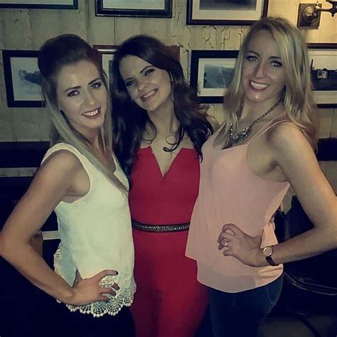 Bar Room Babes Scrolller