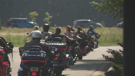 Blue Knights Motorcycle Ride Honors Fallen Officers