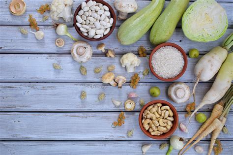 신선한 흰 과일 야채 콩의 컬렉션입니다 건강 식품 개념입니다 채식 제품입니다 유기 원료 생산입니다 개념에 대한 스톡 사진 및 기타 이미지 Istock