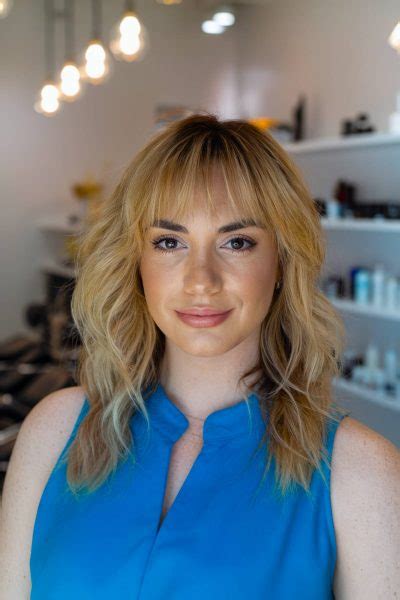 15 Gorgeous Ways To Rock Bangs With Blonde Hair In 2025