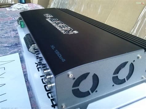 Продам новый SQ-шный 4-х канальный усилитель.