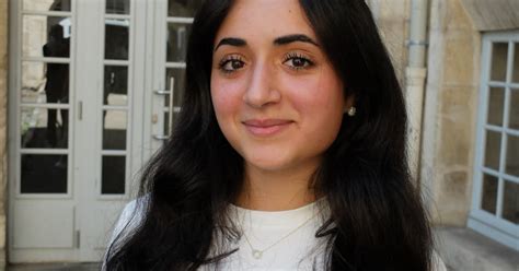 Majdoline Adnane 18 Ans Obtient Les Félicitations Du Jury Avec Une