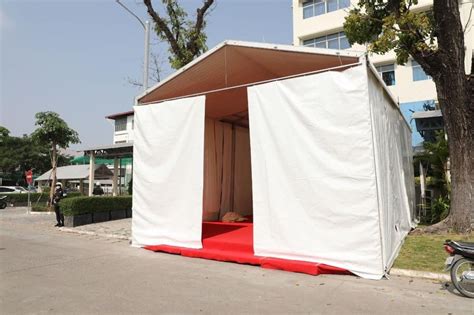 អភិបាល រាជធានី និង ក្រុមការងារ ពាក់ព័ន្ធ នឹង ការបង្ការ ទប់ស្កាត់ ជំងឺ កូ វីដ ១៩ ចុះ ពិនិត្យ