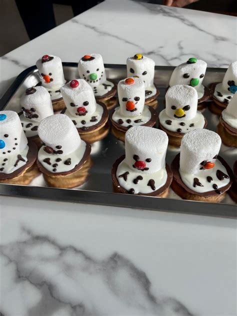 아이와 함께 만드는 크리스마스 간식 마시멜로 눈사람 오예스 루돌푸 네이버 블로그