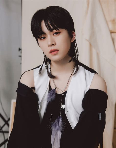 Jo1 7th Single Tropical Night｜ Jo1 Official Site