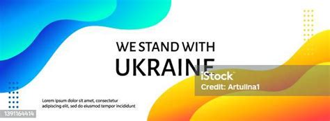 우리는 우크라이나와 함께 서 있습니다 우크라이나를 지원하기 위해 우크라이나어 국기 색상과 벡터 추상 배너 페이스 북 커버 헤더 2022년 러시아의 우크라이나 침공에 대한