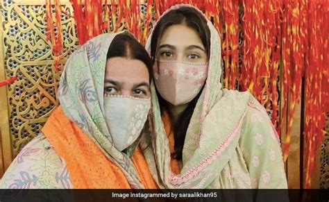Sara Ali Khan And Mom Amrita Singh Twinning In Green Visit Ajmer