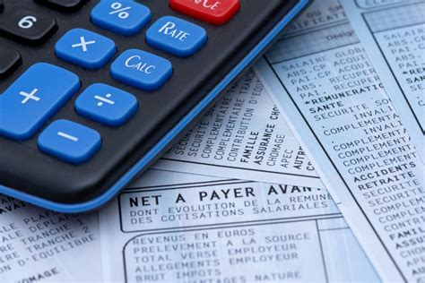 How Does Outsourcing Payroll Reduce The Risk Of Human Error In Payroll Processing Amcat Global