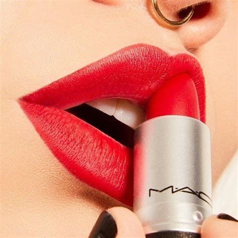Mac Ruby Woo Lipstick