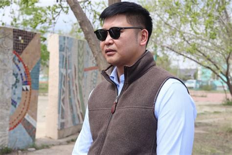 УИХ ын Гишүүн УИХ ын Гишүүн Ш Бямбасүрэнгийн ажлын алба