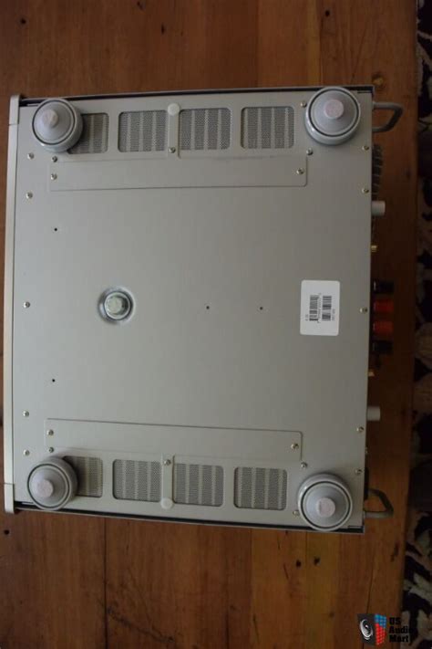 Parasound Halo A23 Power Amplifier Amp In Silver 898 Includes Ship