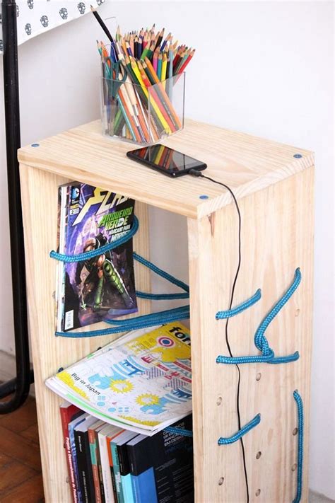 10 идей тумбочка своими руками для гостиной и спальни