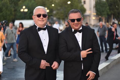 პაატა გულიაშვილის და რუსთავი2 ის იუმორისტული გუნდი