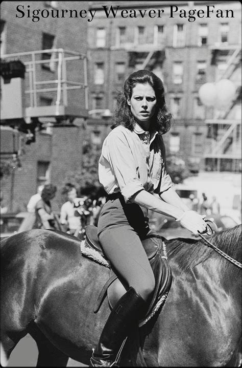 Sigourney Weaver Eyweitness Actrices Celebridades Cromos