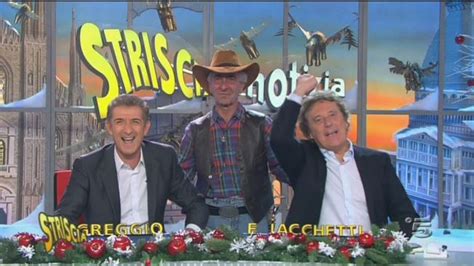 Striscia La Notizia 5 Dicembre 2011 Video Mediaset Infinity