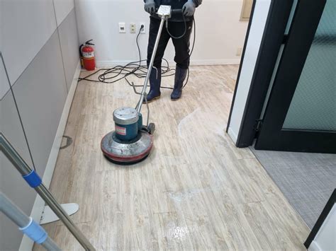 사무실 청소업체 비용 범위 총정리 · 사무실 청소 전문 업체 청소의광장