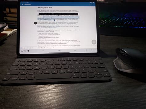 Writing On An IPad Expeditionary