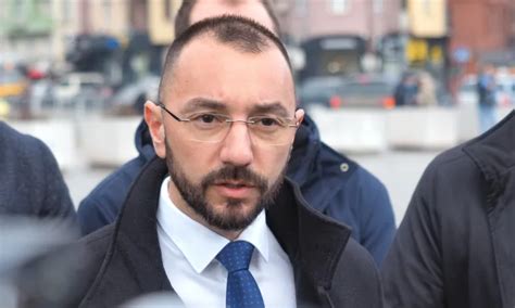 Хекимян Терзиев и Бонев лъжат че някой ще сменя шефът на „Метрополитен“ ᐉ Новини Tribune Bg