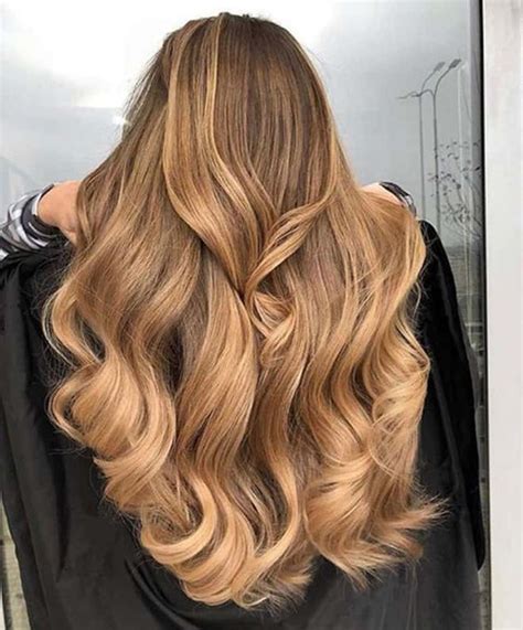 ۳۸ مدل رنگ مو عسلی دخترانه جدید ۱۴۰۲ با این رنگ مو جذاب ترین خودت باش