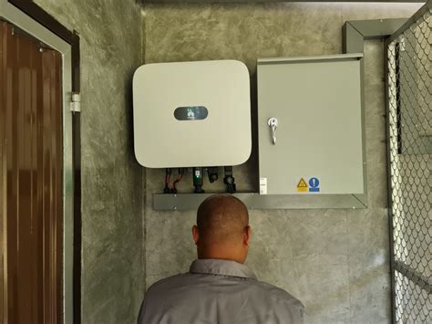 โซล่าเซลล์ On Grid ระบบออนกริด 5 กิโลวัตต์ 3 เฟส บริษัท อาร์3โซล่าเซลล์ จำกัด